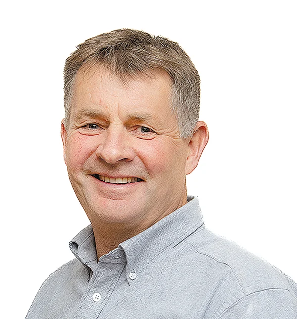 And Mackle makes three