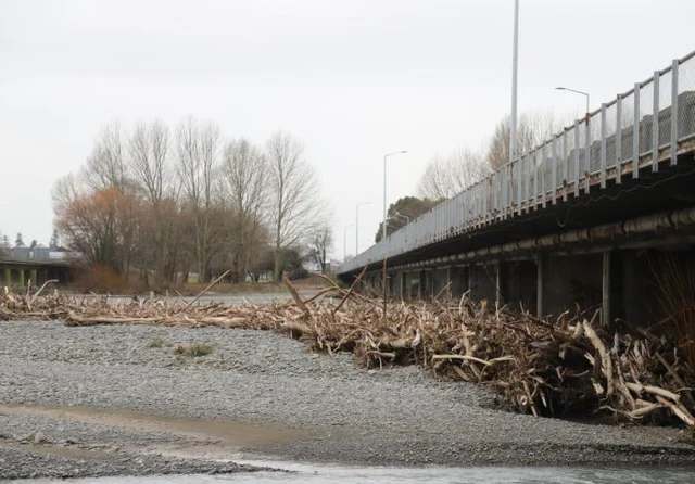 Bridge debris to be cleared soon